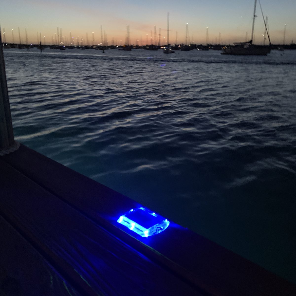 DokLite Solar Piling Cap – Underwater Fish Light